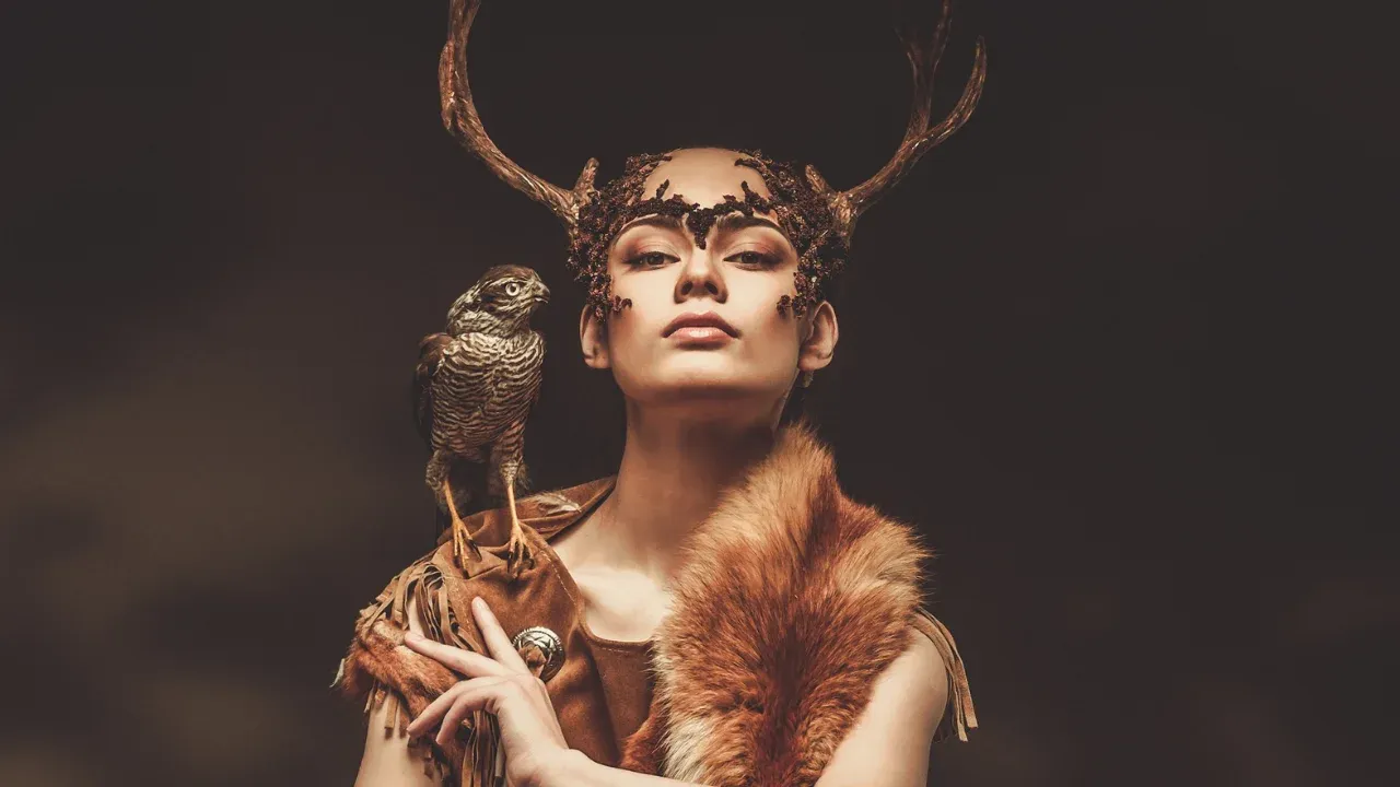 Creature Magic: Animal Witchery, Bonding Spells, and Magical Pets