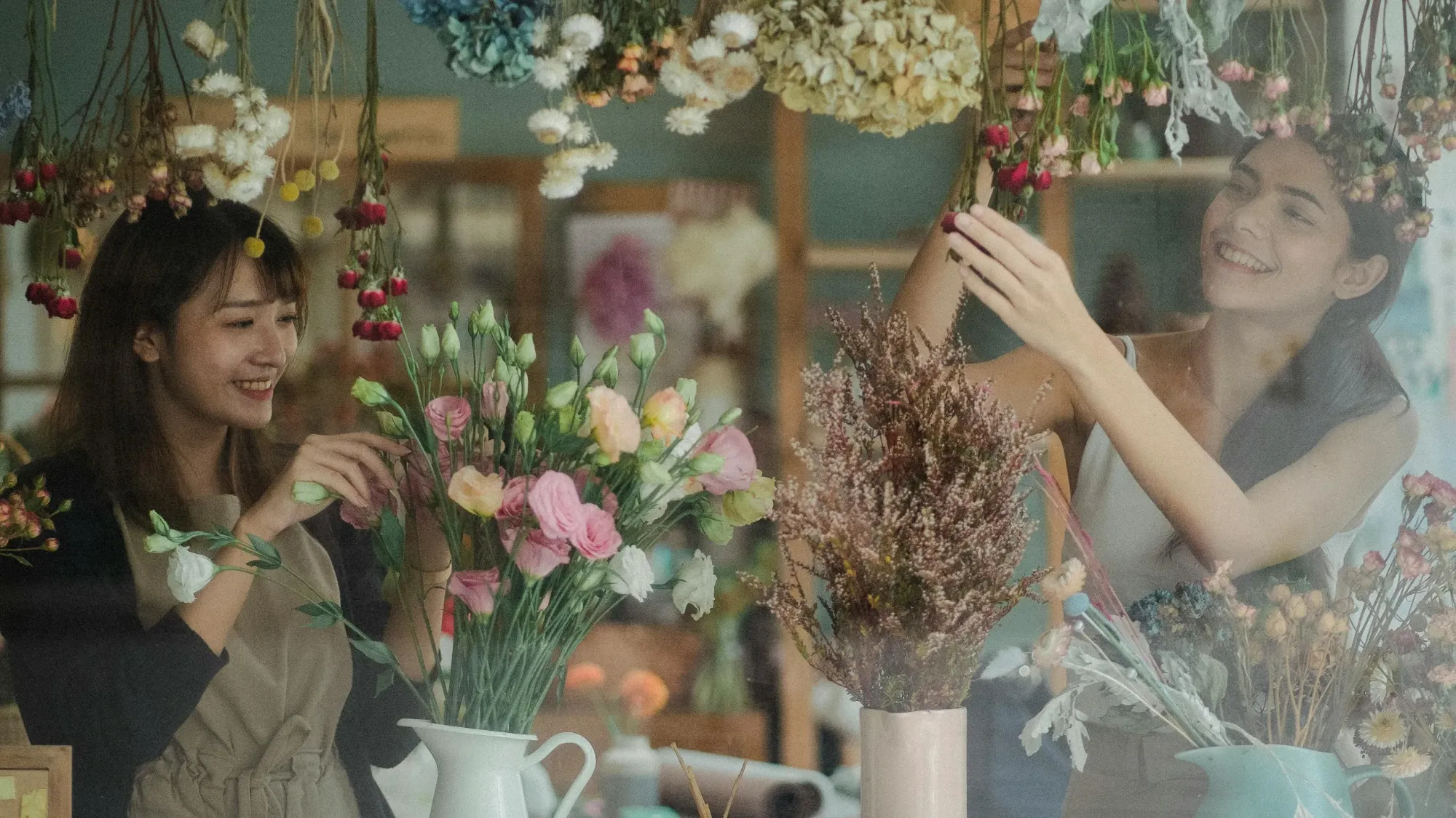 Sugar, Spice, and Everything Nice: The Elements of a Cozy